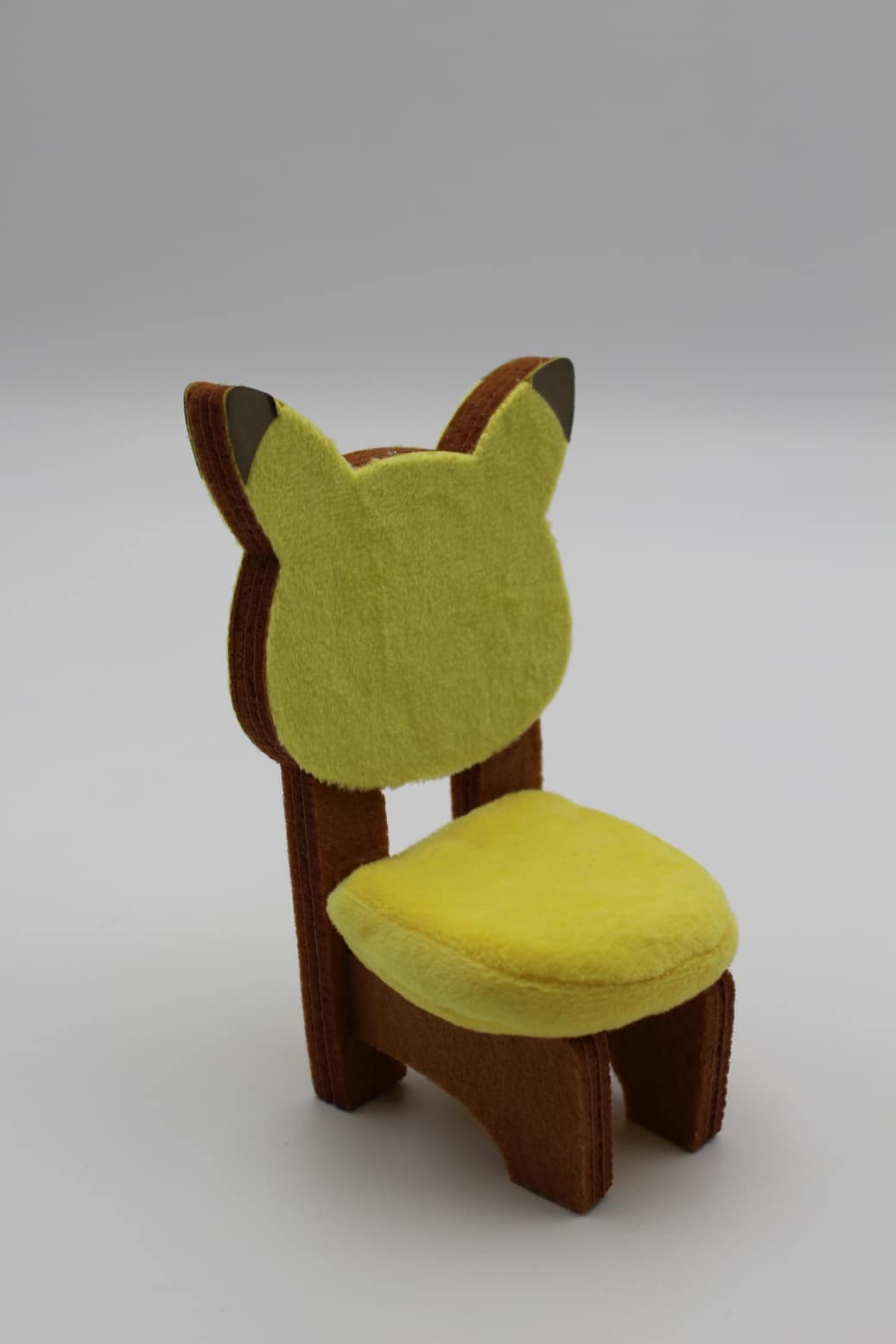 Pikachu Stuhl Plüschtier Original Japan Pokemon Center - Amameshop